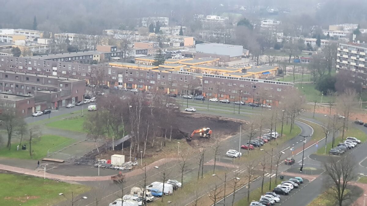 Tijdelijk 'bomenhotel' in K-buurt - 1104 en zo